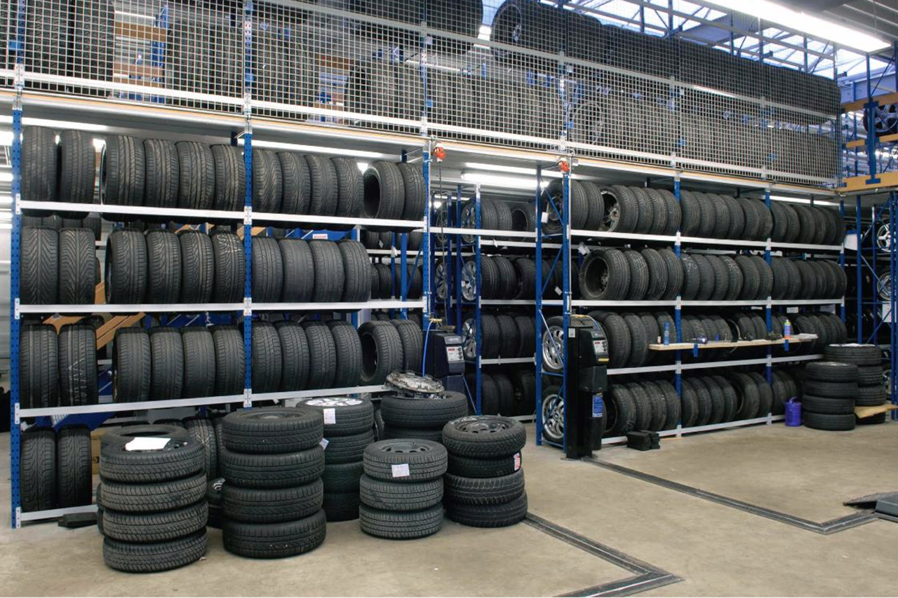 Tyre Racking Systems in UAE | Star Rack Solutions